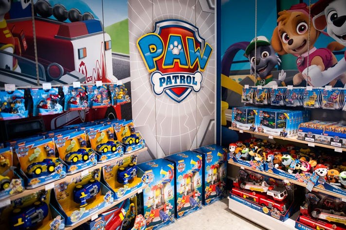 KIM KARDASHIAN DEBUTS AS SASSY POODLE DELORES IN ‘PAW PATROL: THE MOVIE ...
