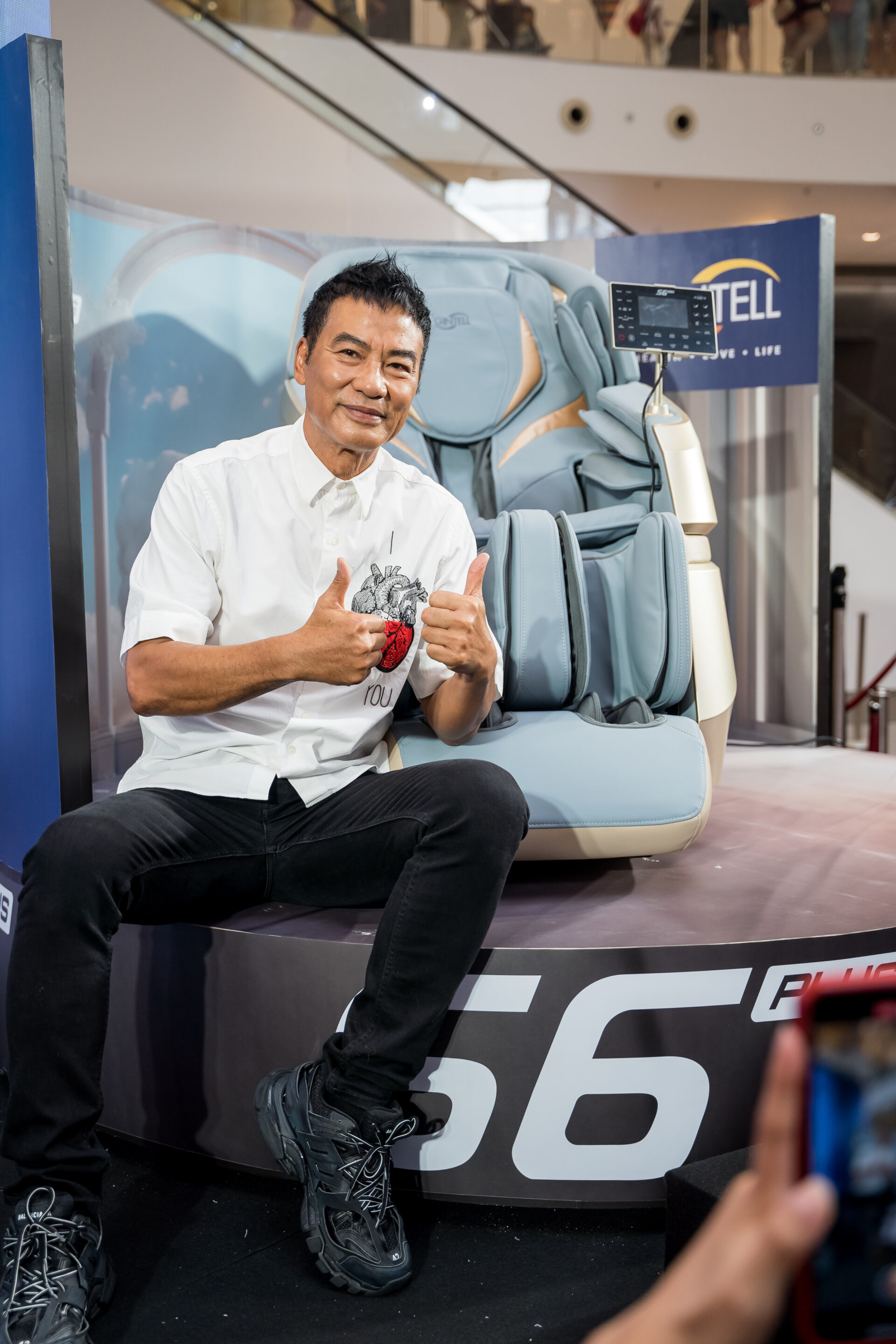 GINTELL LAUNCHES NEW S6 PLUS 8-HANDS WELLNESS CHAIR SERIES AND MEET ...