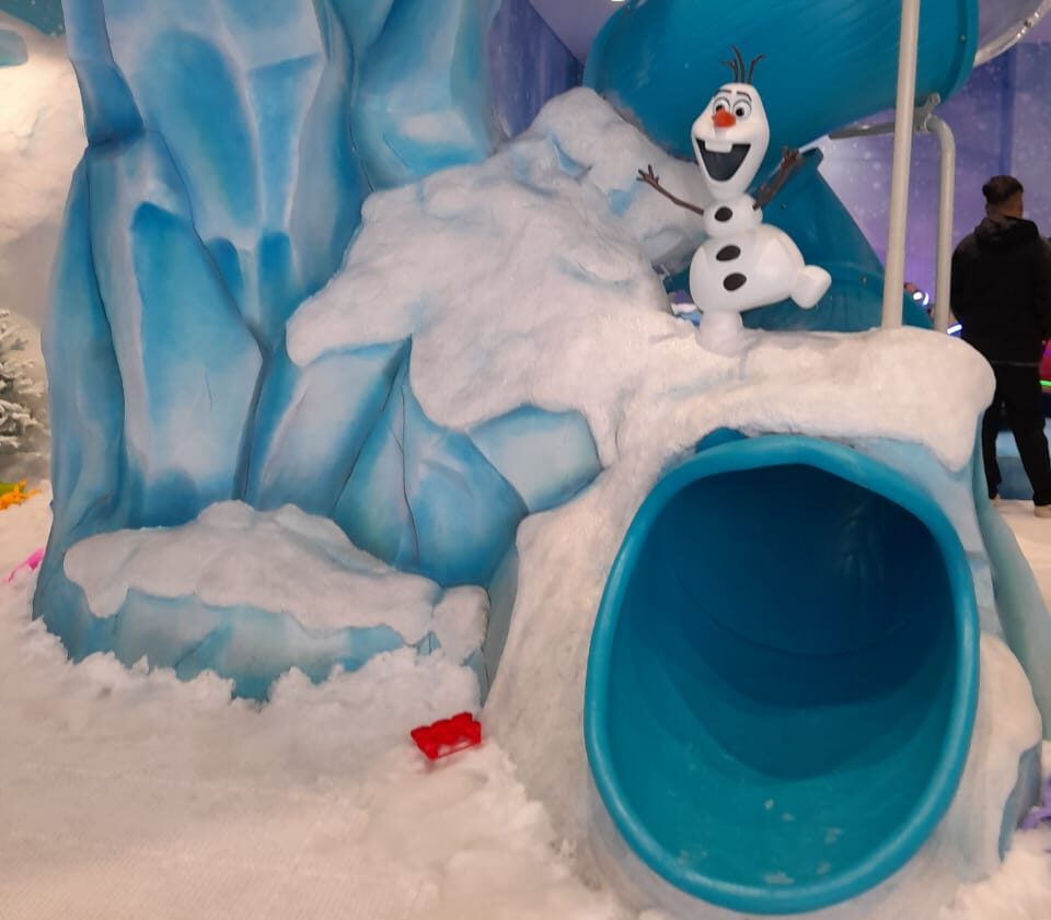 KUALA LUMPUR WELCOMES WINTER WONDERLAND AT WYNSNOW, WYNDHAM SUITES KLCC ...